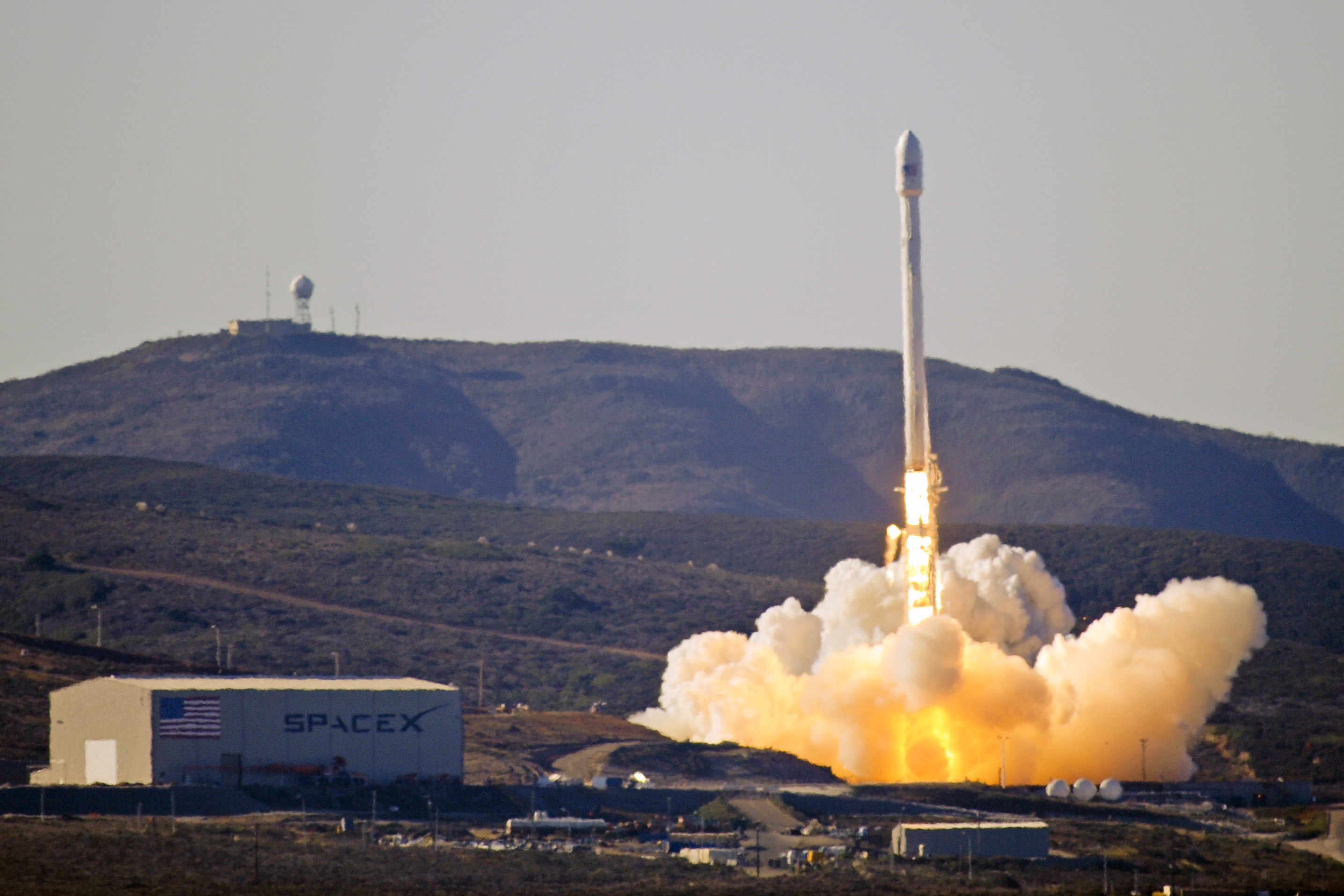 SMC Releases Draft RFP for Five EELV Launches | Air & Space Forces Magazine