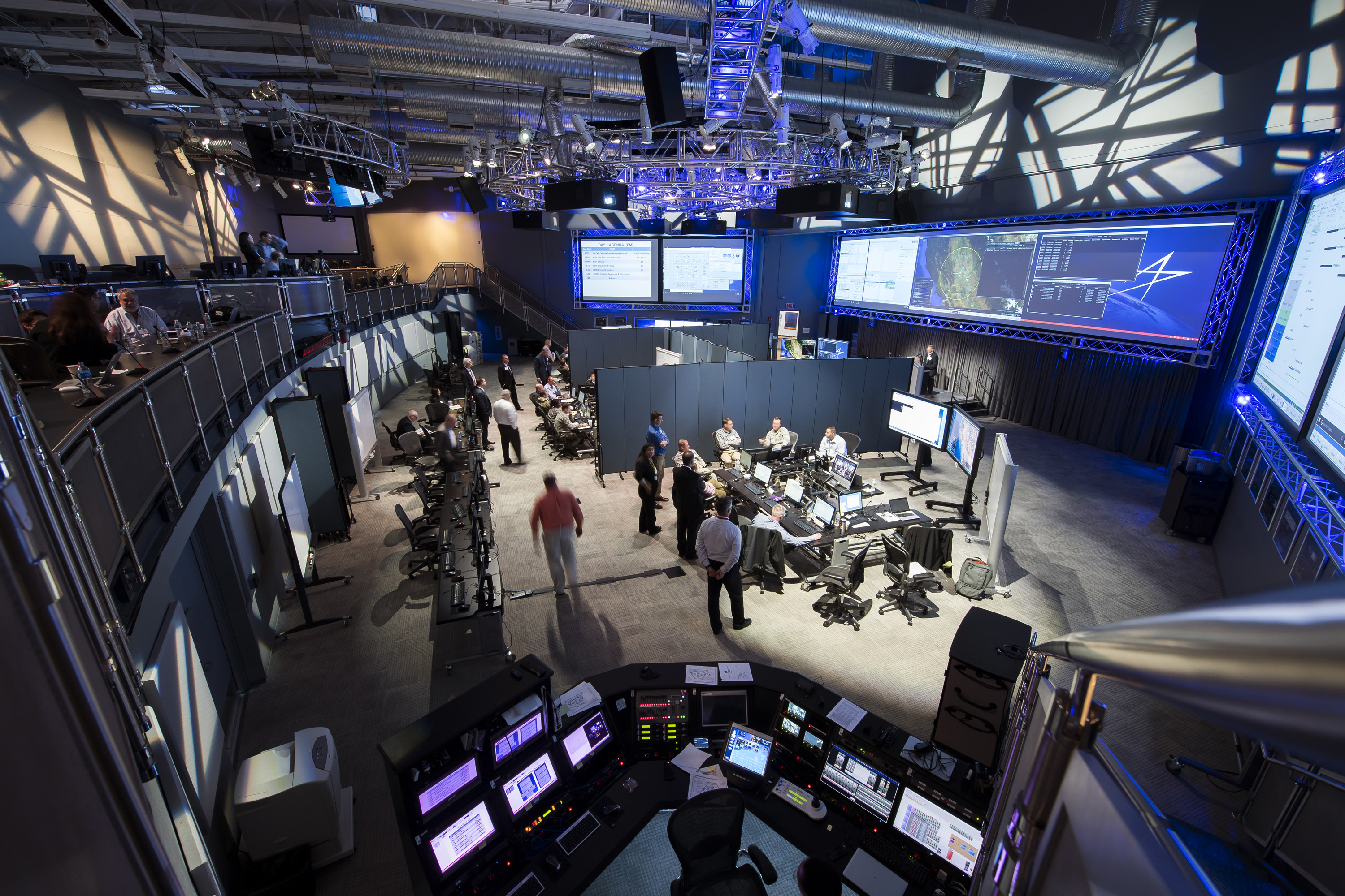 Lockheed Conducts Multi-Domain Command and Control Experiments | Air ...
