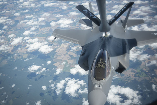 Air Force Starts Fielding Auto Ground Collision Avoidance System in F ...