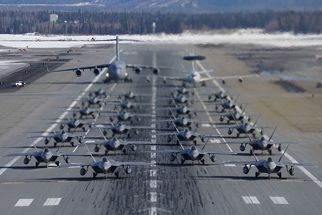 F-22 Fleet Holds Record-Breaking Elephant Walk in Alaska | Air & Space ...