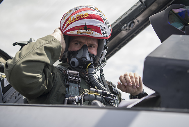 Tackling the Pilot Shortage is a Team Effort | Air & Space Forces Magazine