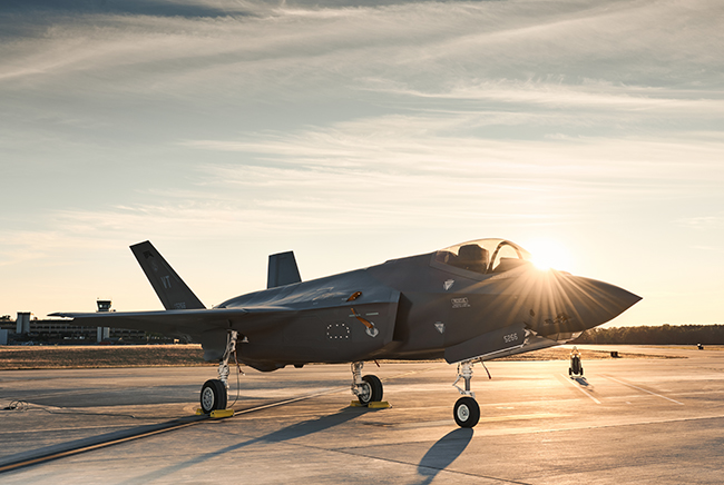 Massive $34 Billion F-35 Contract Includes Price Drop as Readiness ...