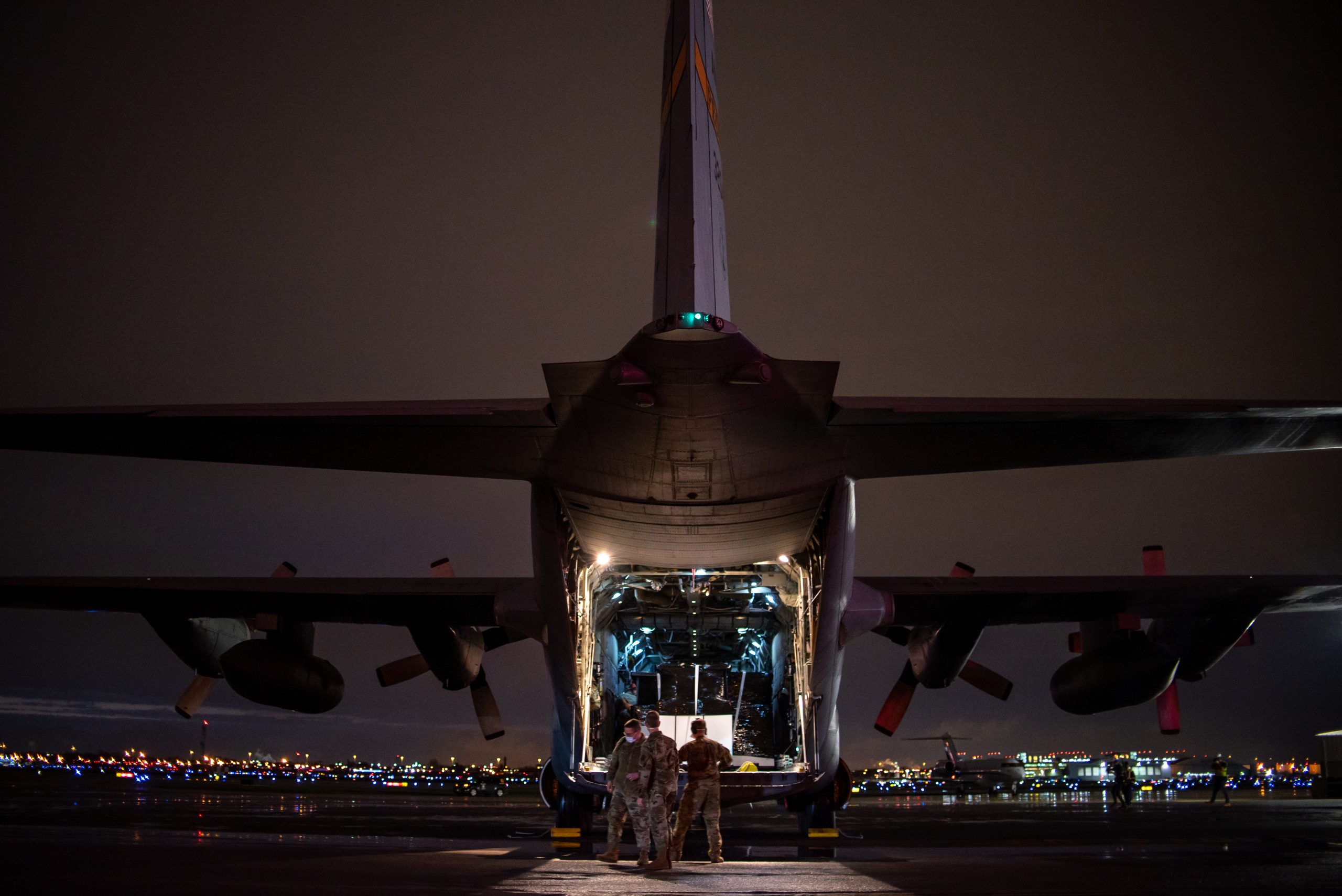 Illinois Guard C-130s Deliver Isolation Pods for Coronavirus Response ...