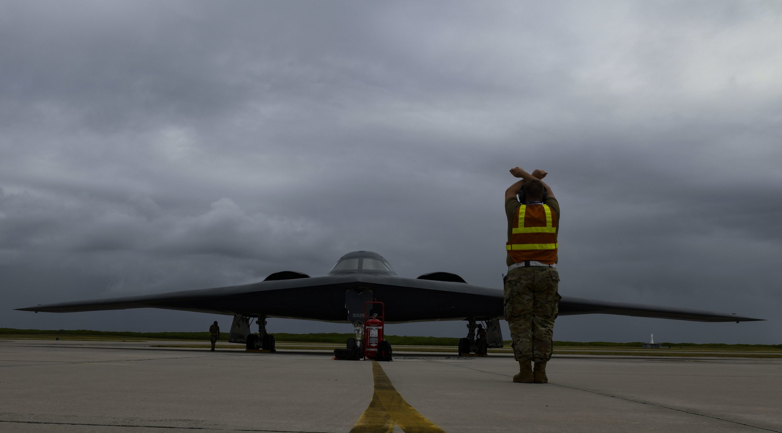 B-2s Deploy to Diego Garcia | Air & Space Forces Magazine