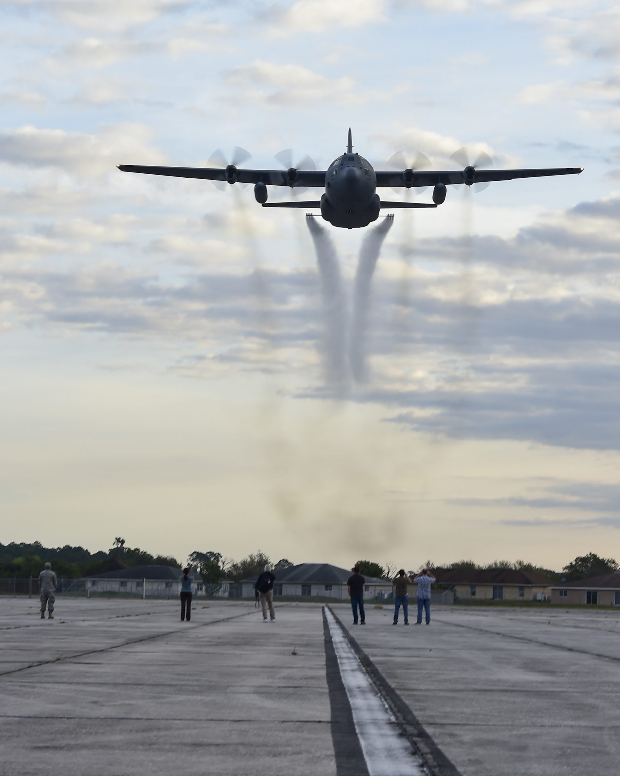 Bug-Spraying C-130s Deploy to Louisiana | Air & Space Forces Magazine