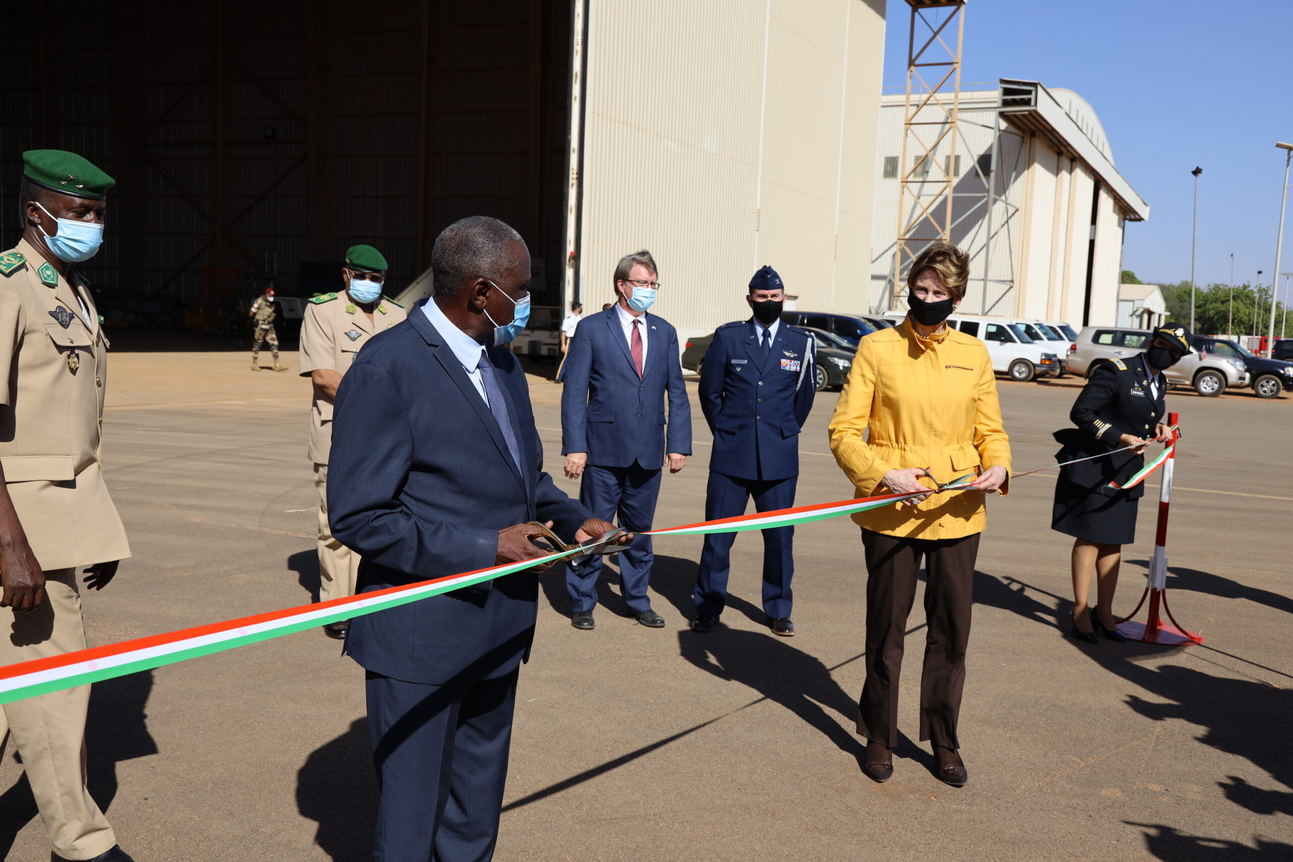 Secretary Barrett Visits Niger, Nigeria | Air & Space Forces Magazine