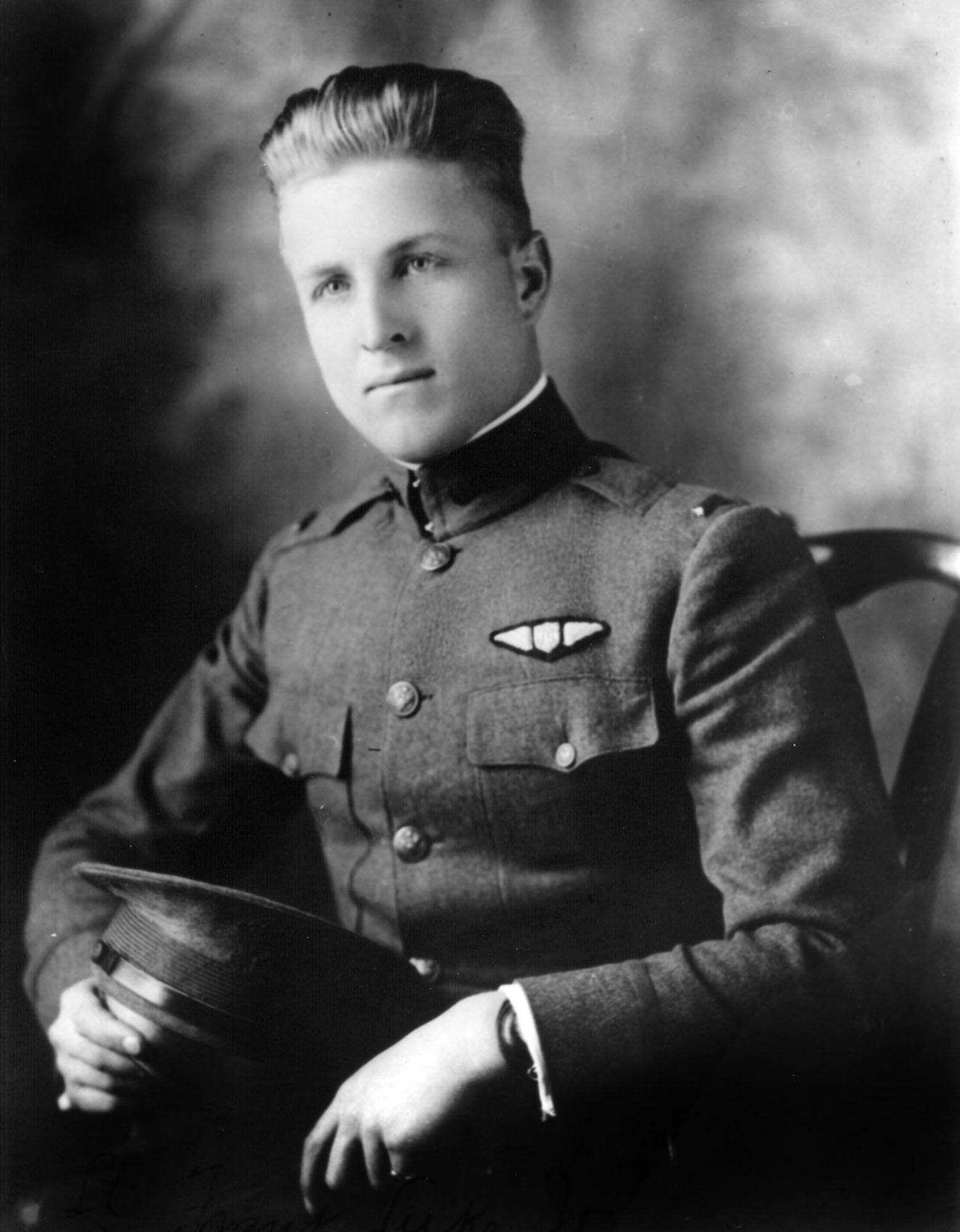 Heroes and Leaders: Balloon Buster | Air & Space Forces Magazine