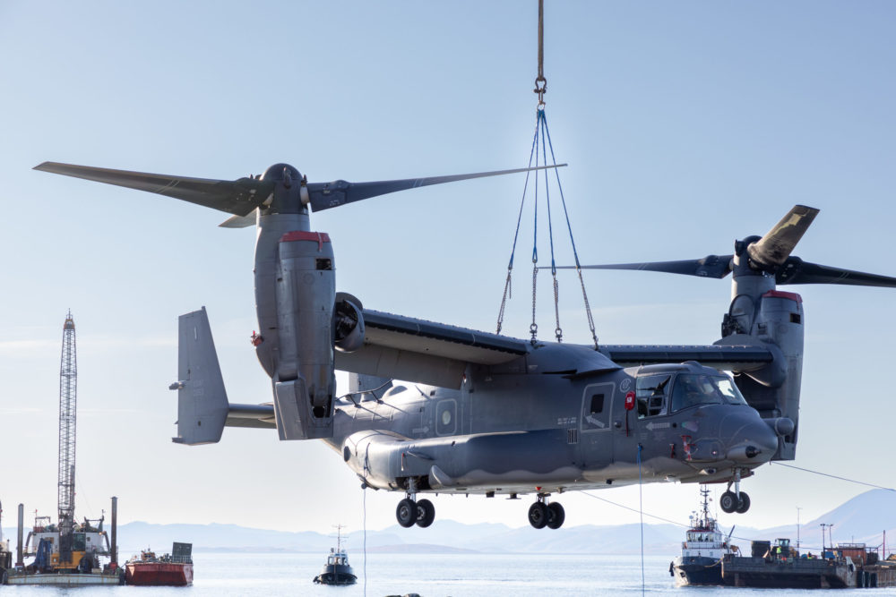 Marooned Air Force CV-22 Osprey Finally Removed From Norwegian Island ...
