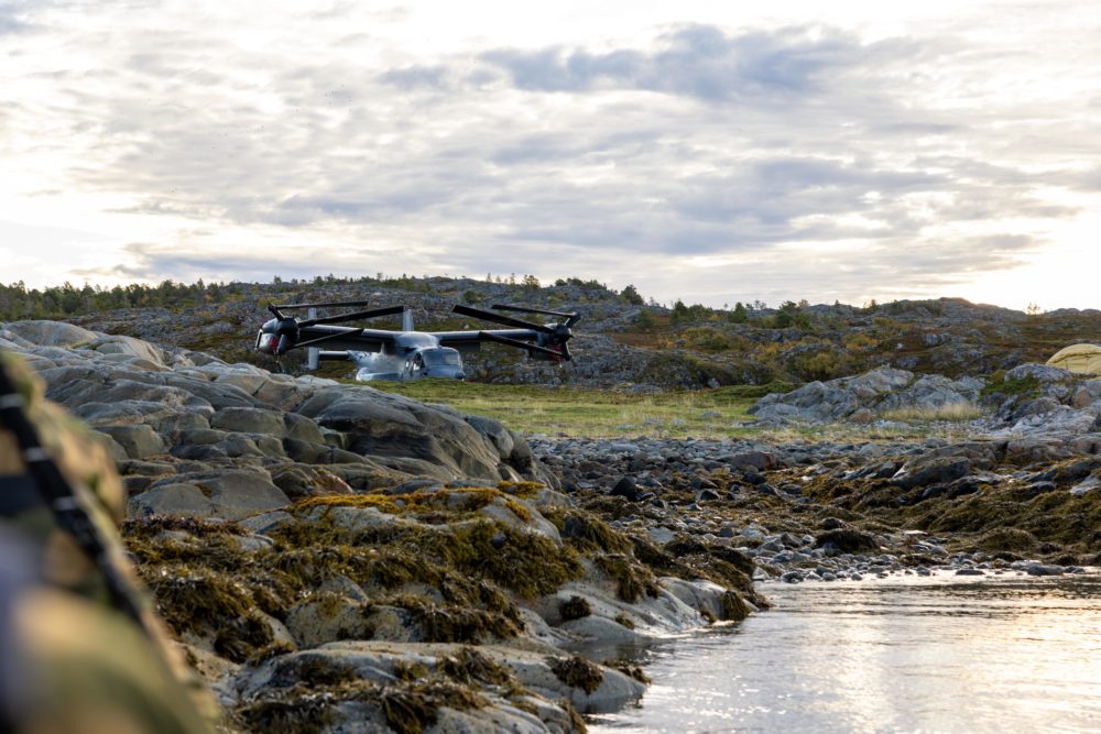 Marooned Air Force CV-22 Osprey Finally Removed From Norwegian Island ...