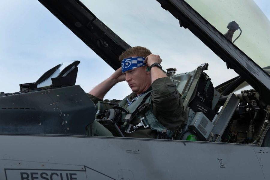 F-16 Pilot Overcomes Cancer, Red Tape to Return to the Skies