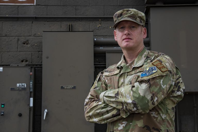 Outstanding Airmen of the Year: Senior Master Sgt. Justin S. Cruz | Air ...