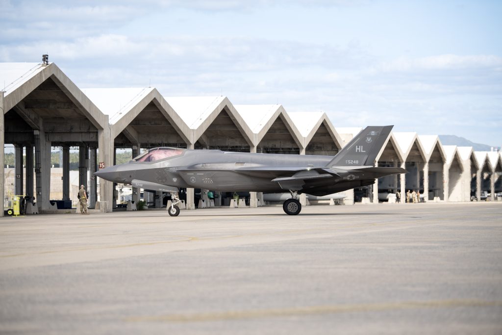 More F-35s Arrive at Kadena on Okinawa