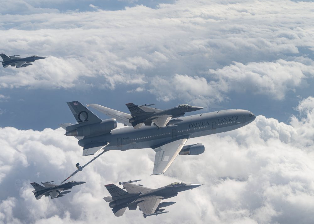 AMC Working on Commercial Refueling. Can KC-10s Help?