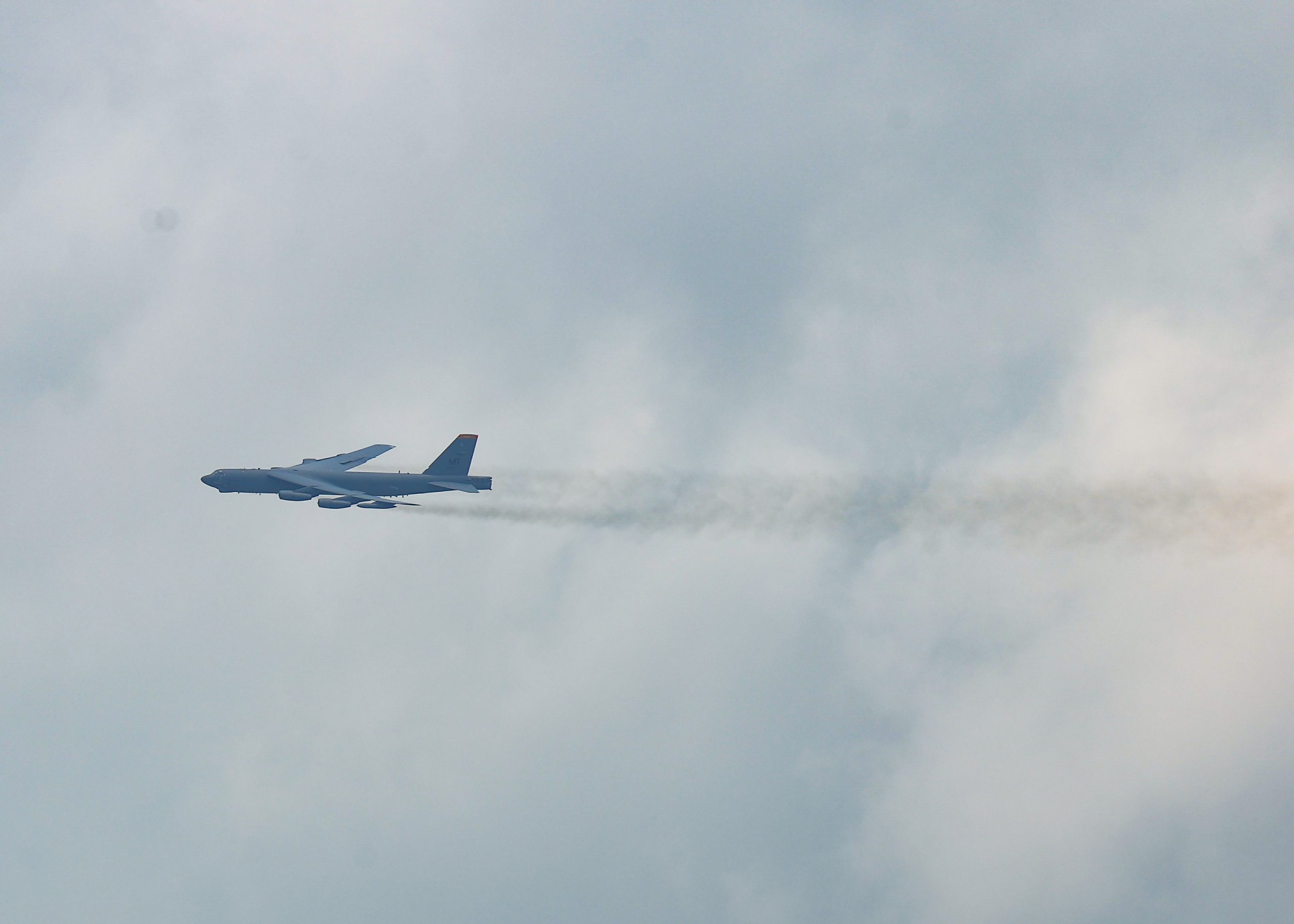 B-52 Flyover Highlights US Presence at Singapore Airshow