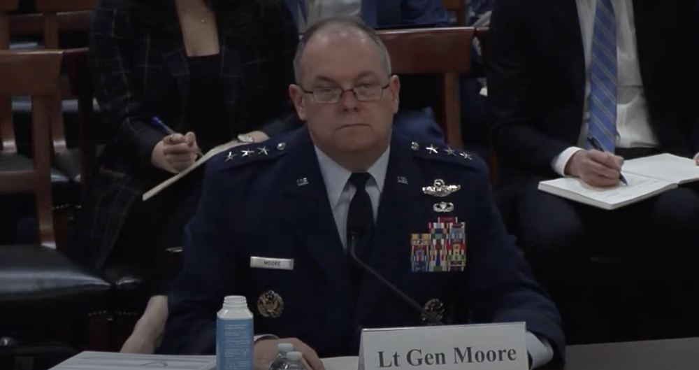 Air Force Programs Boss: No Need to Decide on More than 100 B-21s for ...