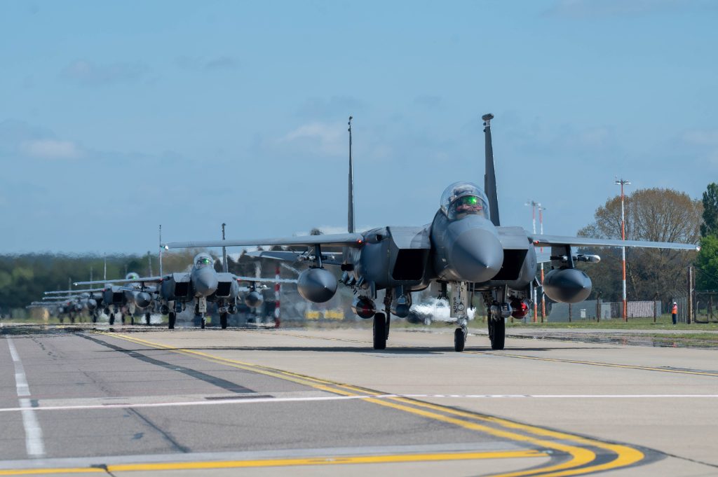 PHOTOS: USAF F-15s Return Home from Middle East With Kill Markings and ...