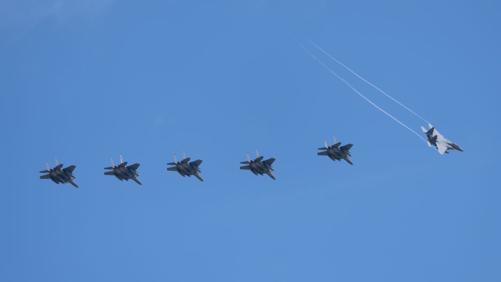 PHOTOS: USAF F-15s Return Home from Middle East With Kill Markings and ...