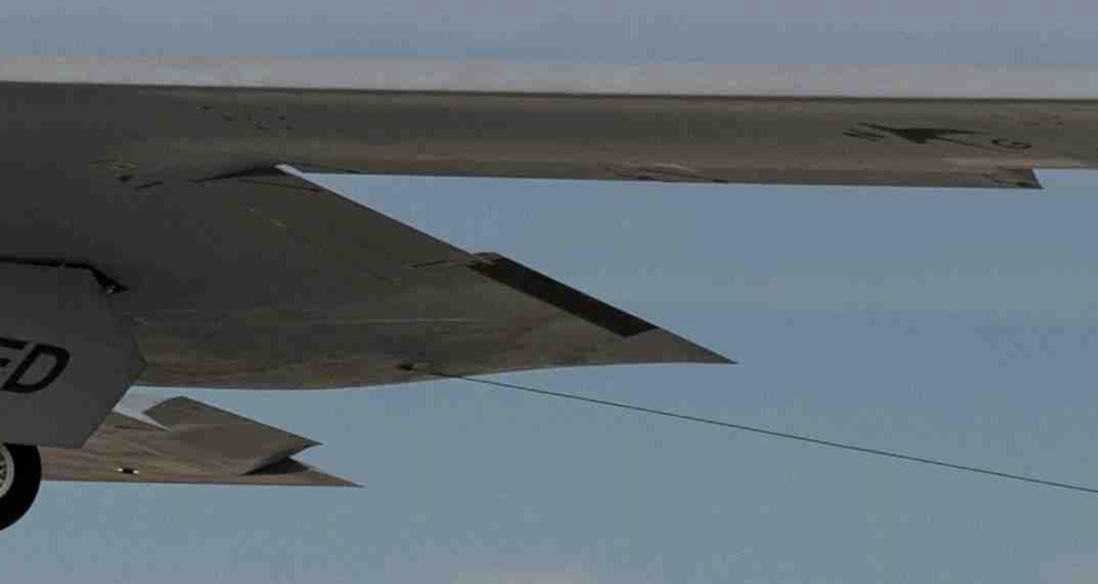 What the Air Force’s New B-21 Photos Show About the Raider