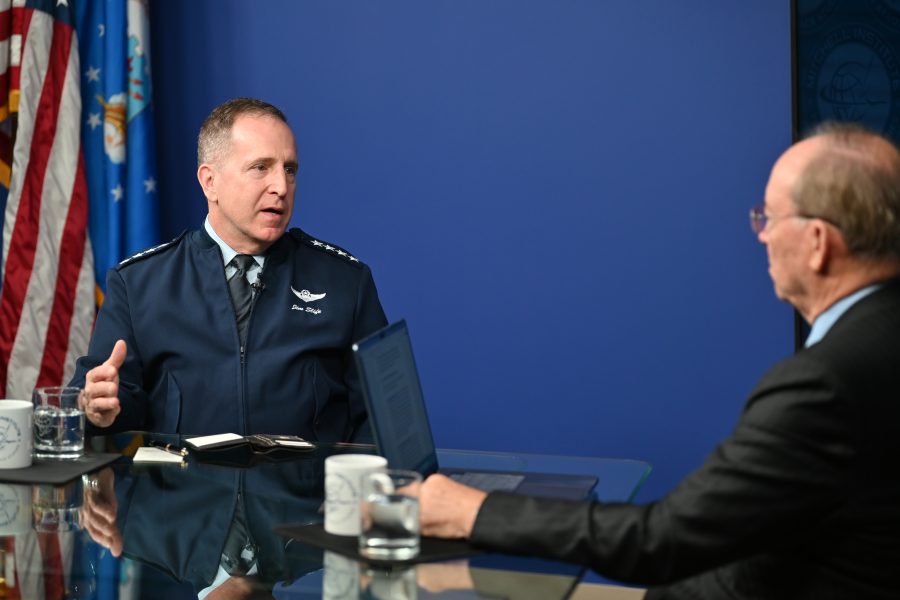 Slife: Shorter Training Pipelines Help Shore Up Pilot Shortage