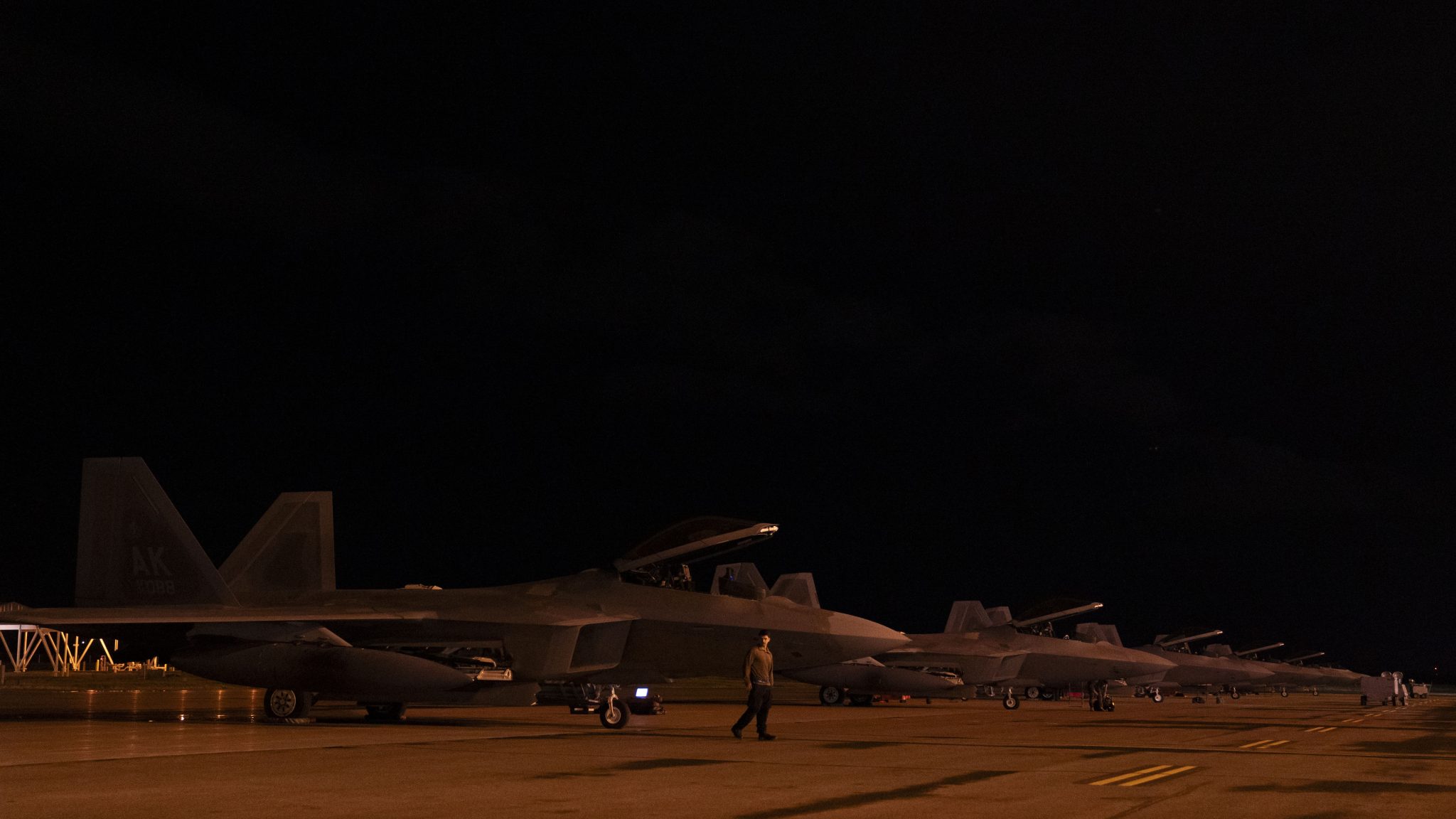 How Air Force Moves in the Middle East Fit with Deployment Plans