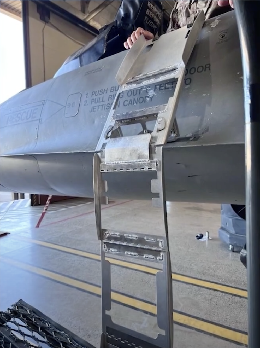 The F-16 Has No Built-In Ladder, But That Could Change Soon