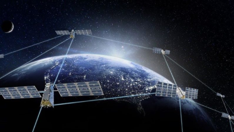 Lawmakers Push Space Force to Seek More Commercial Integration