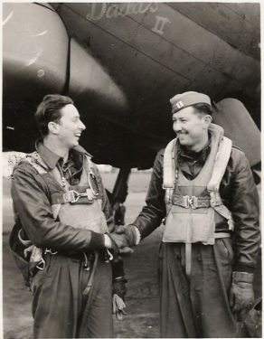 Last Original 100th BG Pilot "Lucky" Luckadoo Dies At 103